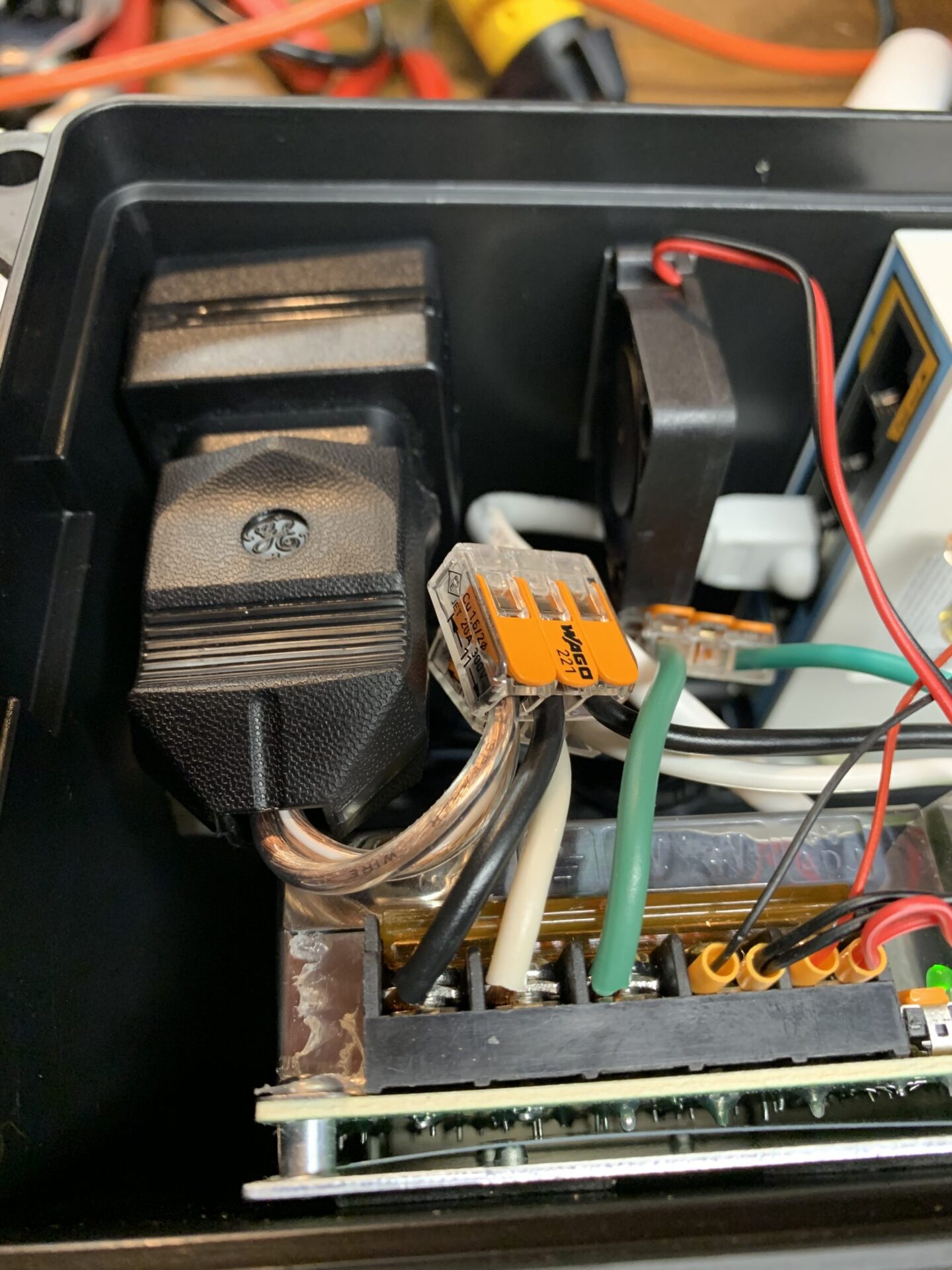WiFi AP and FalconPlayer (FPP) Ammo Box – Lunar Den Lights (Archive)