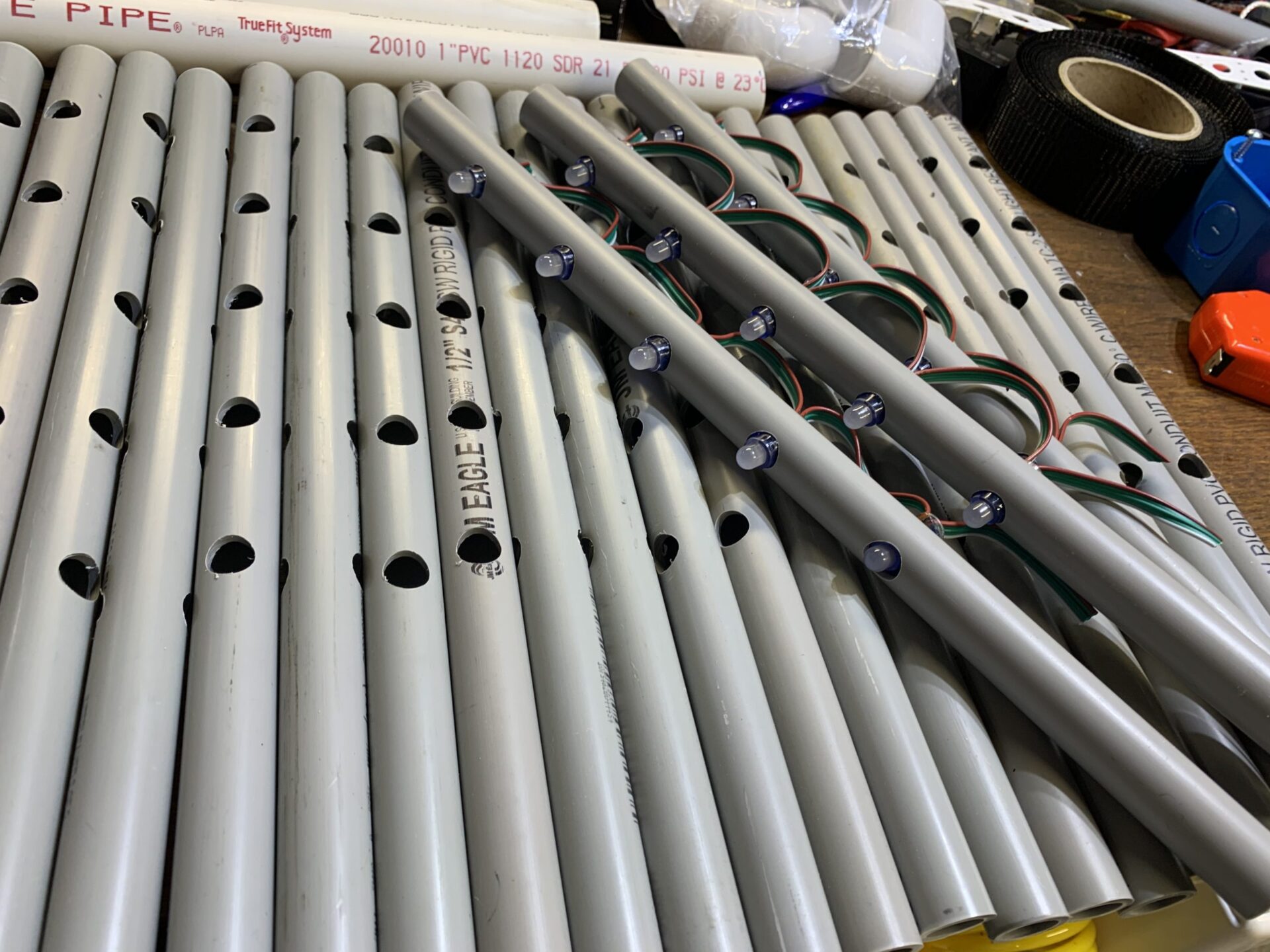 Peace (Pixel) Stakes – Lunar Den Lights (Archive)