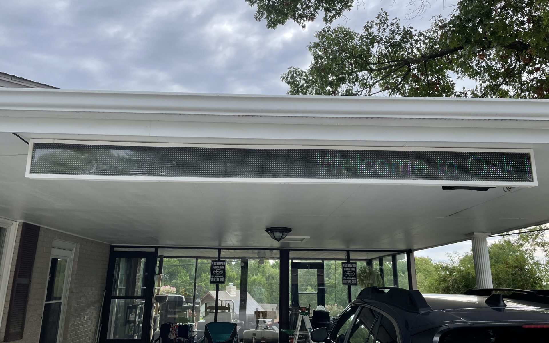 New P5 Info Sign – Lunar Den Lights