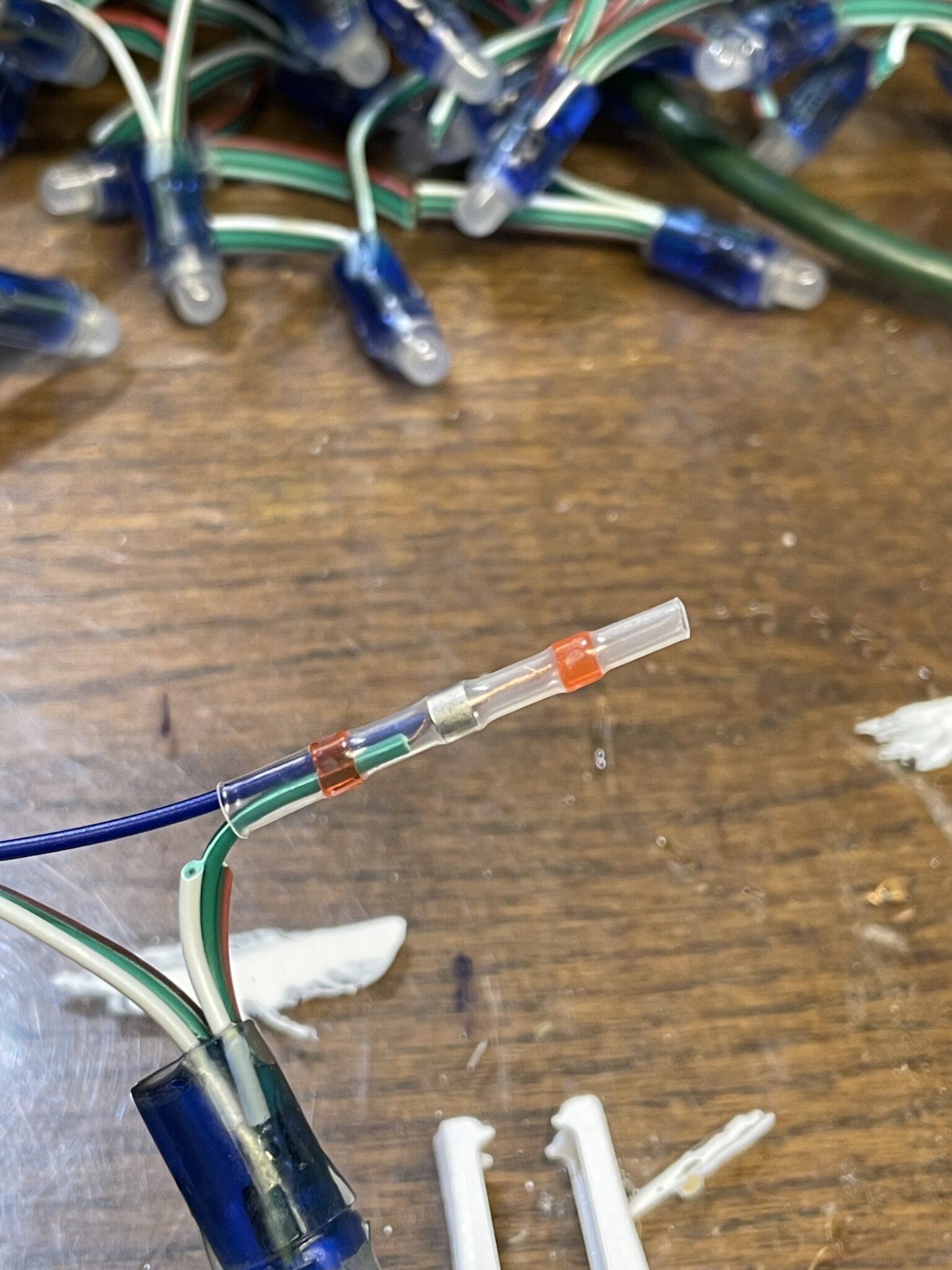 New (2023) Peace (Pixel) Stakes – Lunar Den Lights (Archive)